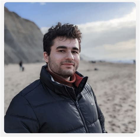 25m Been On And Off Hinger A Few Times With No Success Would Love To Hear Your Opinions R