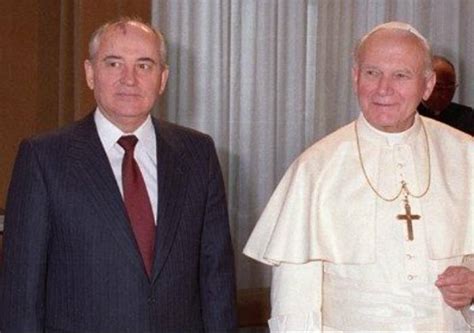 Storico Incontro Tra Papa Giovanni Paolo Ii E Gorbaciov Era Il 1989
