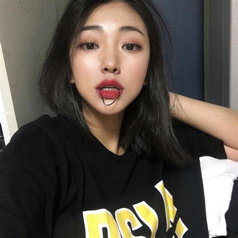 Pin On Ulzzang