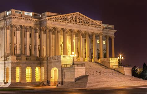 Senator Who Created Fantasy Sports Carve Out Regulate DFS