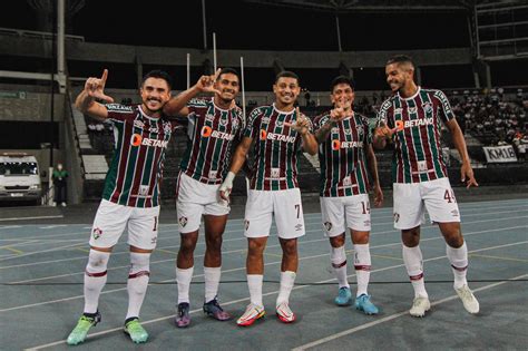 Fluminense vence o Olímpia PAR Fluminense Football Club