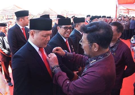 Sukses Kembangkan Sektor Pertanian Bupati Paser Raih Penghargaan Satyalancana Wira Karya