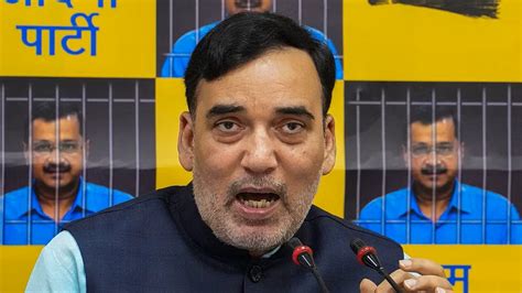 Aam Aadmi Party To Go Solo In Next Years Delhi Assembly Election No