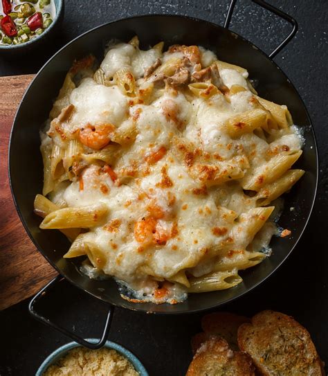 Homemade White Sauce Pasta Recipe