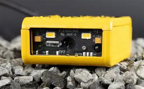 Scanner Of 1d2d Qr Aztec Codes Stationary Cmos Matrix