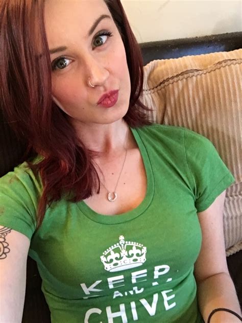 Our Favorite Girls On Instagram Are All Featured On Chivette Official