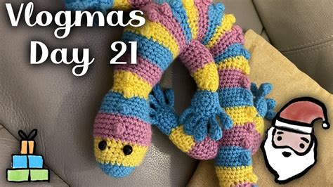 Blue Heart Crochet Vlogmas 2022 Day 21 A Surprise Gift YouTube