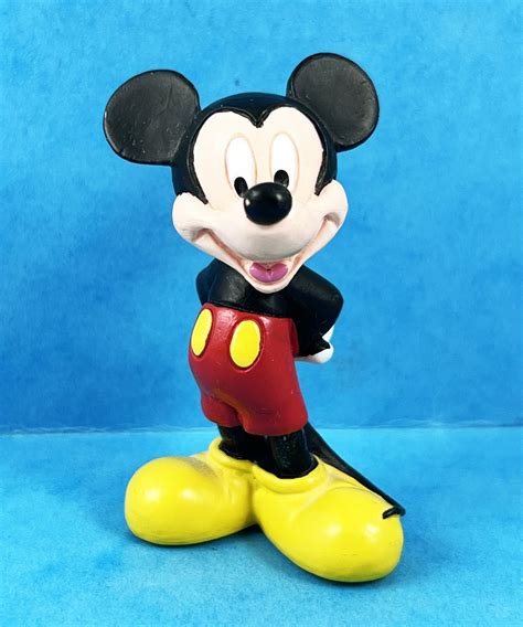 Mickey And Friends Bullyland Pvc Figure Mickey Mouse