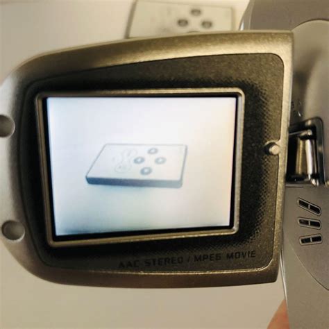 Sanyo デジタルムービーカメラxacti Dmx C1 シルバー ビデオカメラ