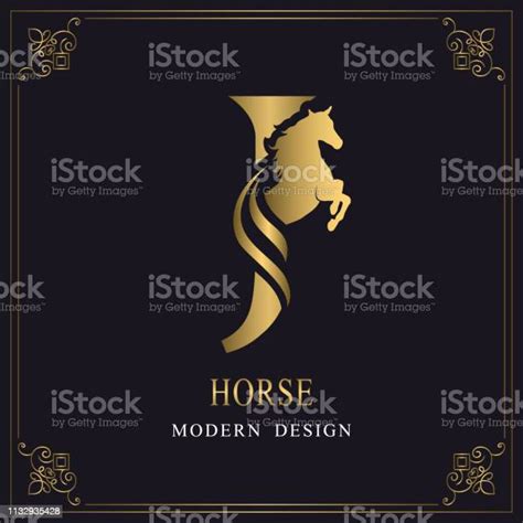 首都字母 J 與馬皇家標誌國王種馬在跳躍賽馬頭簡介黑色背景上的金色字母表時尚的圖形範本設計紋身向量例證向量圖形及更多馬圖片 Istock