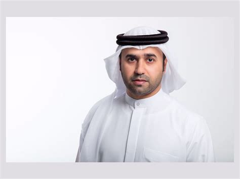 الموارد البشرية بعجمان المرأة الإماراتية شريك أساسي في مسيرة التنمية