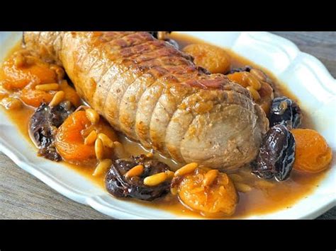 Delicioso solomillo de cerdo con frutos secos la combinación perfecta de sabores para