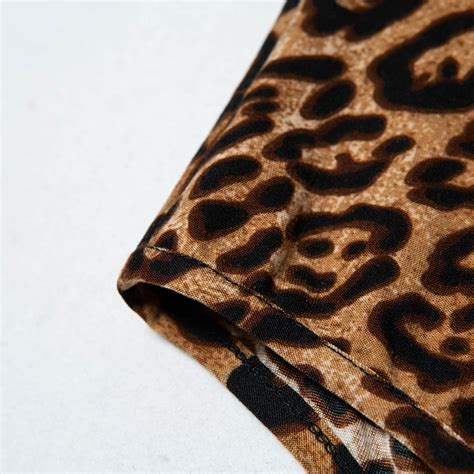 Badu Bg Bkld 2020 Нови дамски дрехи Гащеризон с леопардов принт Неонови раирани пачуърк изрязани