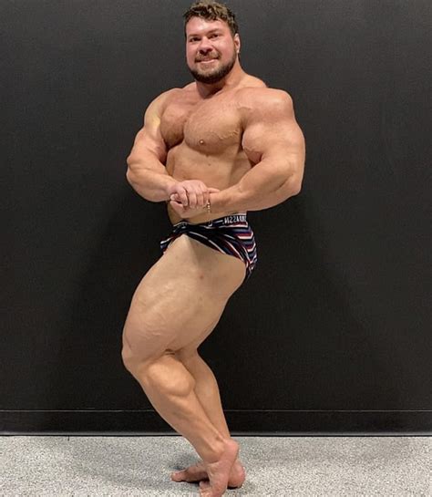 Robin Strand Working Out His Fuzzy Chest And A Pose R Malemuscle