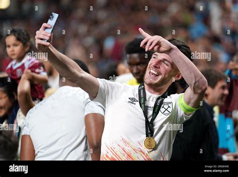 West Ham Uniteds Declan Rice Celebrates His Sides Victory Following