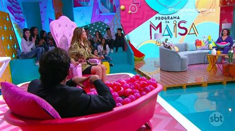 Programa da Maisa estreia no SBT mostrando ser sacode que as tardes de sábado da TV precisavam
