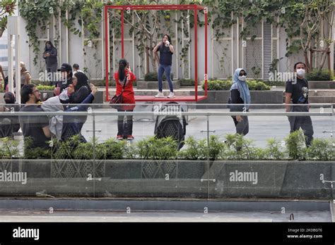 Residents Crowded Jalan Thamrin Jakarta On The Car Free Day With