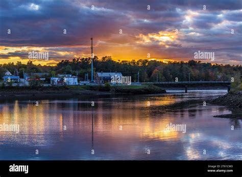The Us Canada Border Crossing Between Maine And New Brunswick Stock