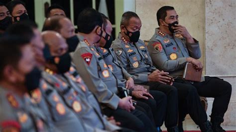 Ini Alasan Pejabat Polri Dilarang Bawa Hp Saat Bertemu Jokowi Di Istana