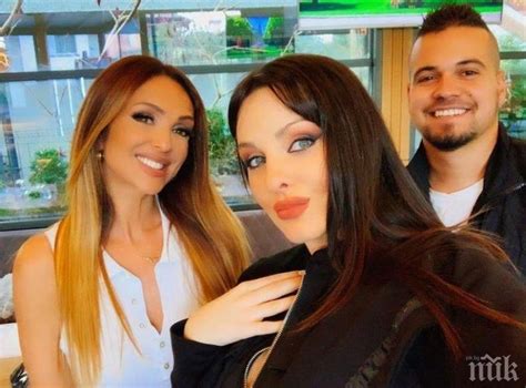 ЧЕСТИТО Глория стана баба Вижте на кого кръстиха внучката СНИМКА