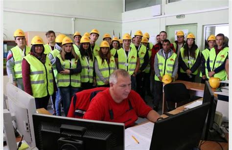 „Асарел Медет“ прие 25 ученици по програмата за дуално обуче