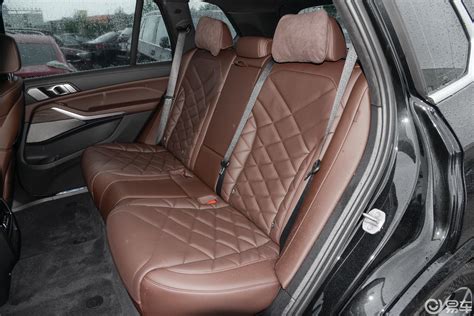 宝马X5改款 xDrive40Li 尊享型M运动套装后排座椅图片 汽车图片大全 易车