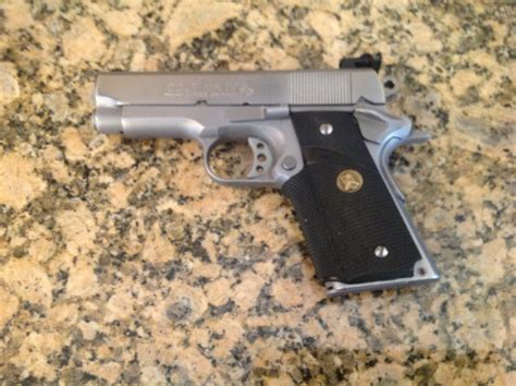 Pachmayr Style Rubber Grips With Colt Medallions 1911Forum
