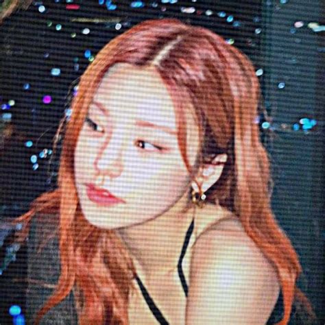 ITZY YEJI PROFILE PIC EDIT