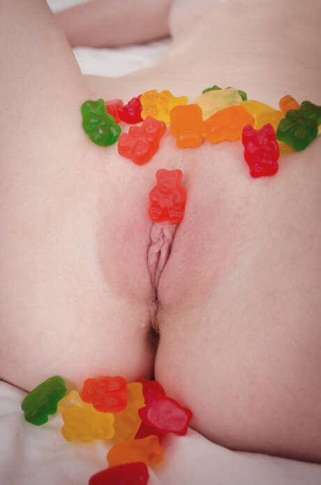 Gummy Beary Pussy Pic