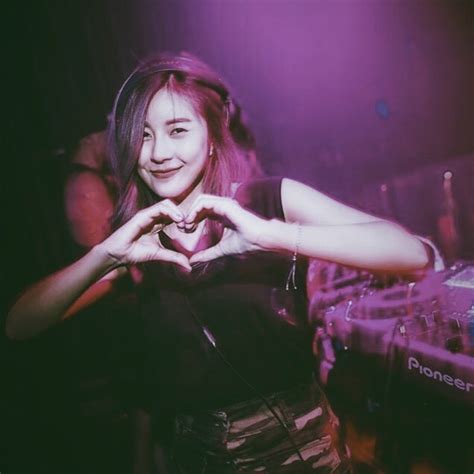 Dj Musik Viral Satu Trik