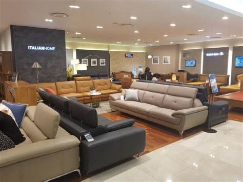 롯데백화점 이탈리안홈 신제품 ‘리도4인 소파 가구박람회서 론칭 행사 개최