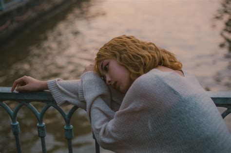自傷行為がやめられない大人に周りの人ができることは？ 精神科医が伝えたいこと Paranavi パラナビ