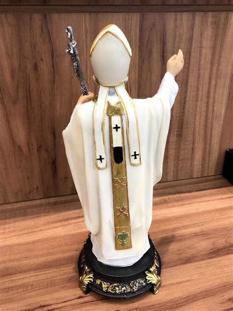 Imagem Papa João Paulo Ii Em Resina Importada De 30 Cm Parcelamento