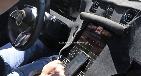 2021 Mercedes Benz C Class Estate Offers Better Look At Dual Screen