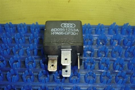 Купить Реле Audi A6 C6 4F5 AUK 8D0951253A - Сан Райз Автозапчасти