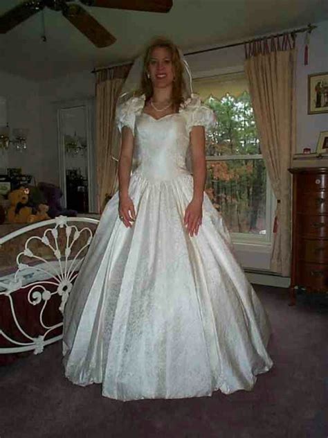 Silky Wedding Dress Gorgeous Wedding Dress Wedding Dresses Lace Ball
