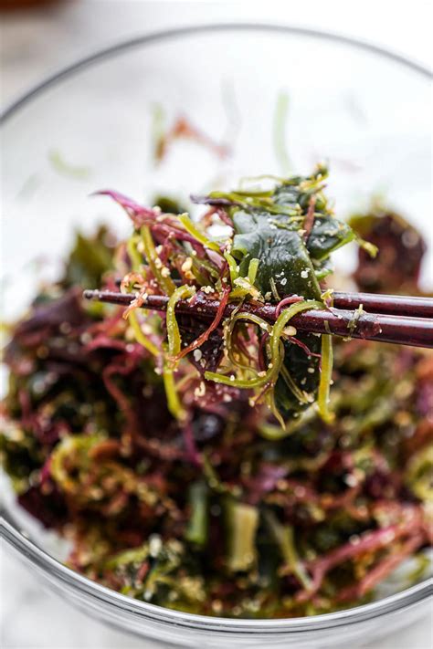Seaweed Salad 海藻サラダ Pickled Plum