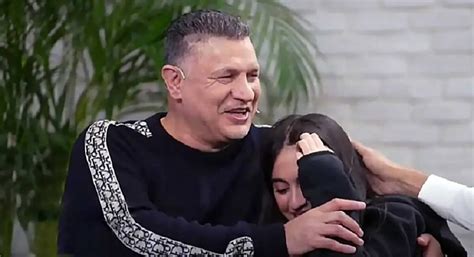 واکنش تند یک سایت خبری به حجاب دختر علی دایی در جمهوری اسلامی عده‌ای مصونیت‌های آهنین دارند