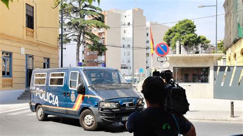 Detienen Un Hombre Por Pegar Agredir Sexualmente Y Encerrar En Casa A