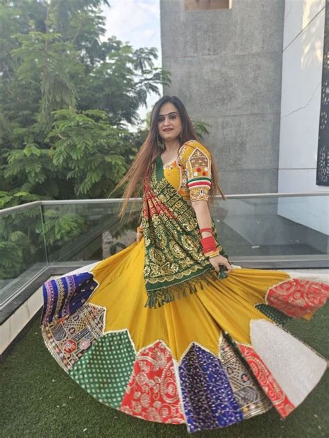 Pin By Shachi Singh On Ethnic Dress Girls Fashion Design Dress