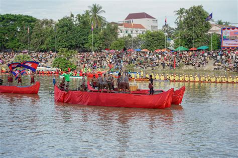 អបអរសាទរពិធីបុណ្យអុំទូក និងបណ្ដែតប្រទីប ខេត្តបាត់ដំបង ឆ្នាំ២០២៣