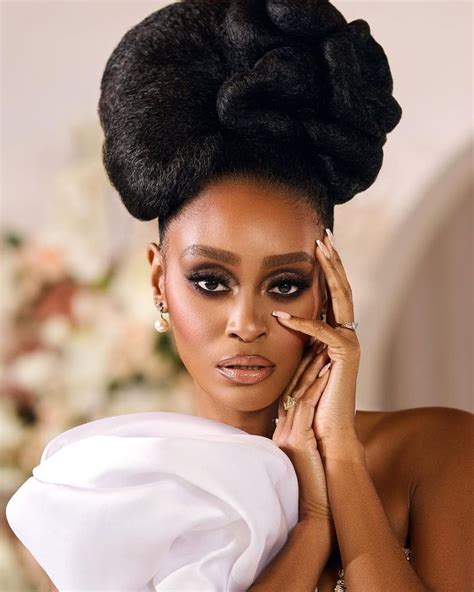 31 Gorgeous Black Hair Bun Styles To Slay Every Occasion