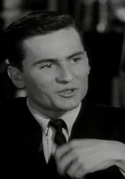 Watch Father Knows Best S06e30 Bud Lives It Up Free Tv Shows Tubi
