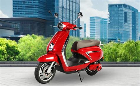 EOX E1 Electric Scooter For Adults Non RTO EV With 60 80Km Range