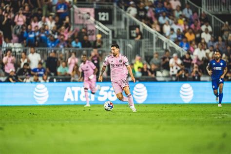 Video Leo Messi Debuta Con Golazo En El Inter Miami
