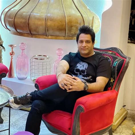 بیوگرافی و زندگی شخصی امید جهان خواننده علت فوت