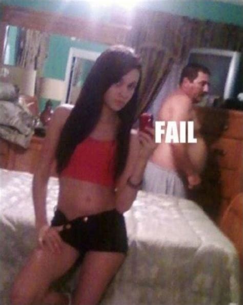 These Hilarious Seduction Fails Prove Not Everyone Can Pull Off A Sexy Snap The Sun