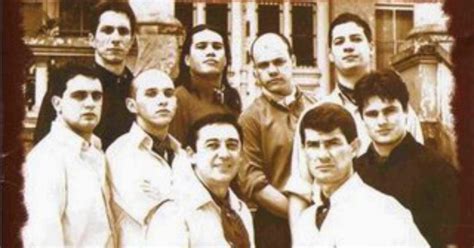 Músicas gaúchas bandinhas e sertanejas Chiquito e Bordoneio Cada