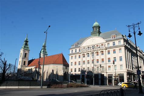 Budapest Piarista Gimnázium piarista hu
