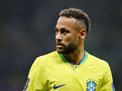 Neymar Scores To Equal Peles Record Of Most Goals For Brazil Qatar